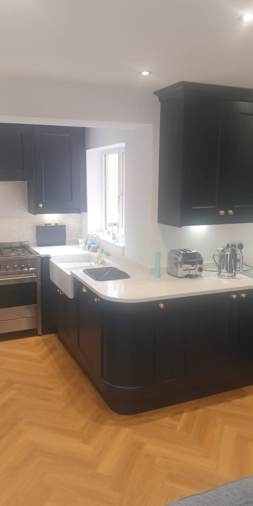 Oliver Kitchen Centre